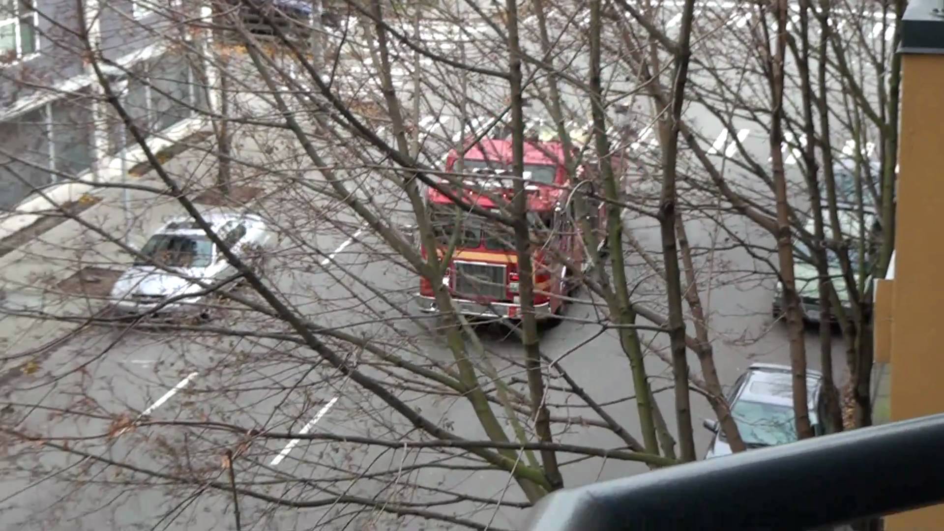 Seattle Fire Department Engine 5 Responding Seattle Fire Department ...