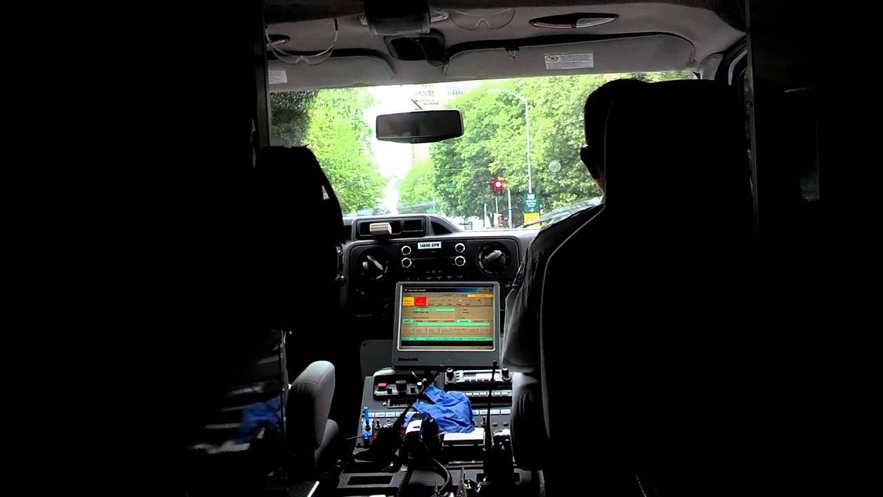 Seattle Fire Department Medic One M1 Responding Code 3 (Stroke) Seattle ...