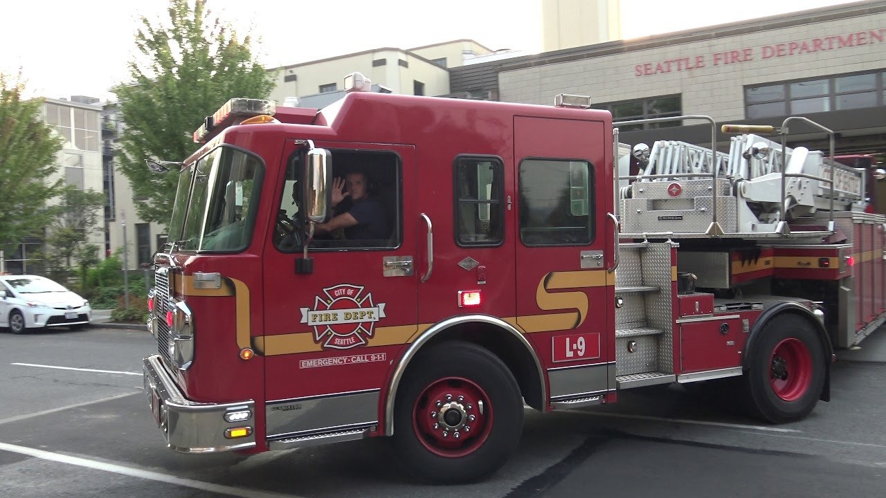 Seattle Fire Department - Ladder 9 Responding Seattle Fire Department ...