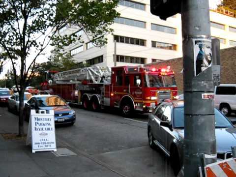 Seattle Fire Tiller Truck (Ladder 4) responding Seattle Fire Department ...