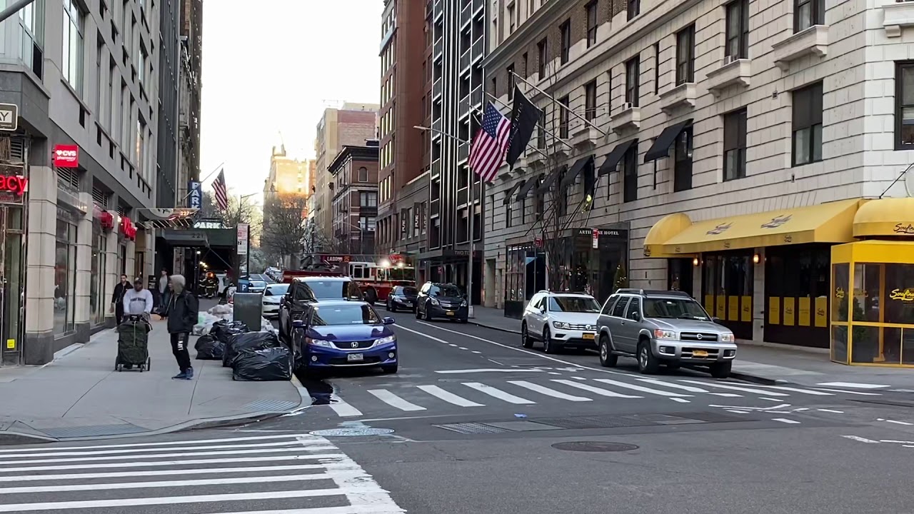 FDNY Ladder 25 Responding Seattle Fire Department Seattle Fire Buff ...