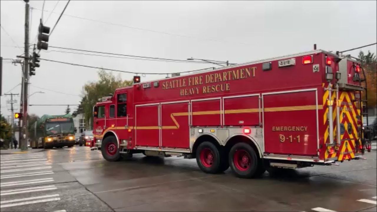 Seattle Fire Rescue 1, Aid 14, Safety 2, Engine 35 and Seattle Police ...