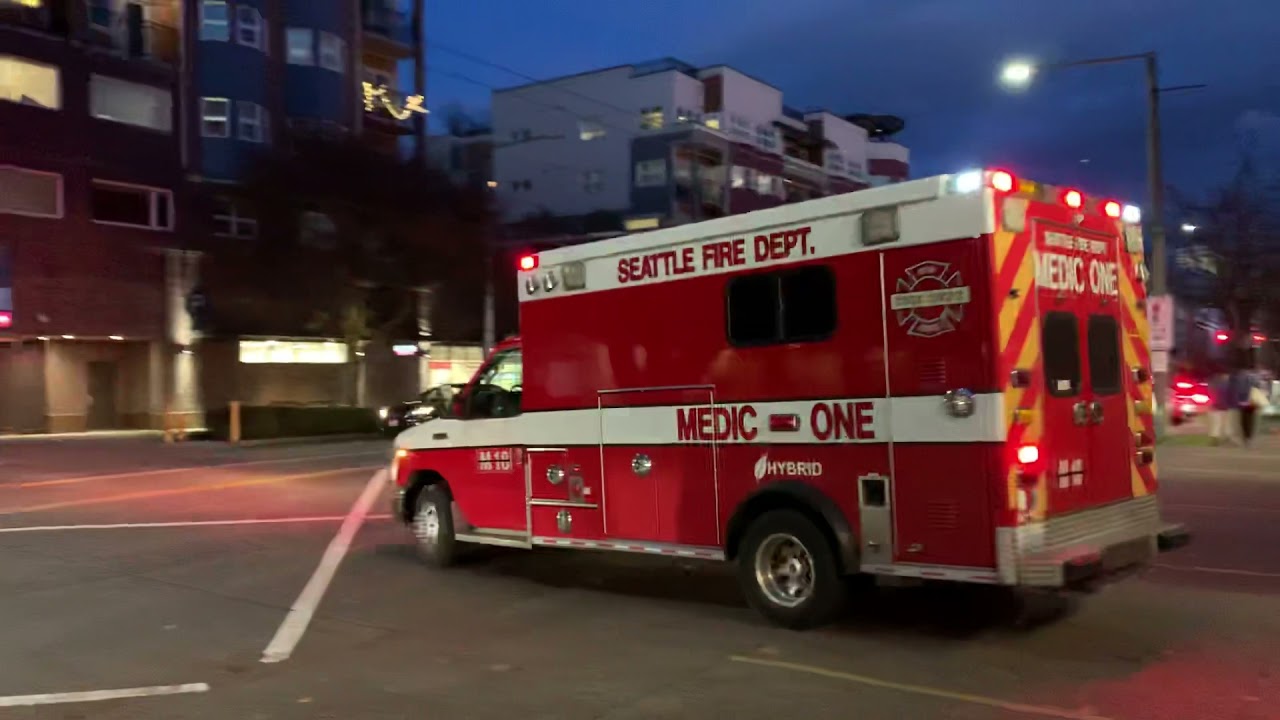 Seattle Fire Department - Station 18 - Medic 18 Responding Seattle Fire ...