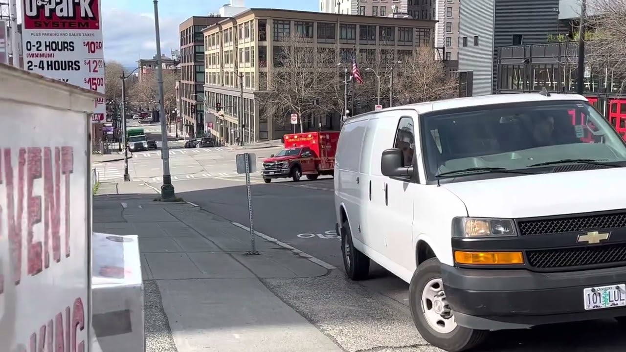 Seattle Fire A5 Responding Seattle Fire Department Seattle Fire Buff ...