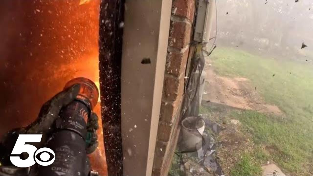 Firefighter's bodycam shows battling housefire first-hand Seattle Fire ...