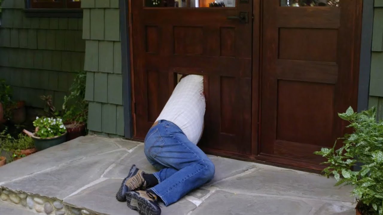 Man Stuck in the Dog Door #911 #movie #chicagofire Seattle Fire ...