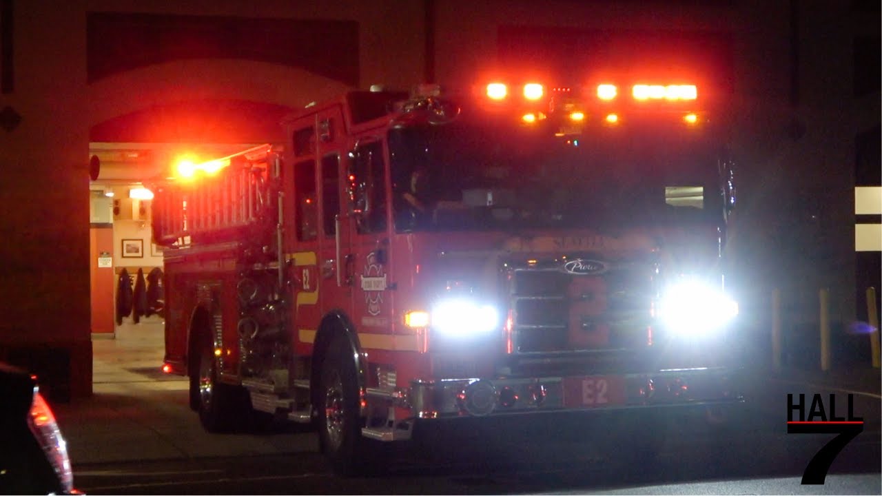 Seattle Fire Department - Aid 2 & Engine 2 Responding Seattle Fire ...