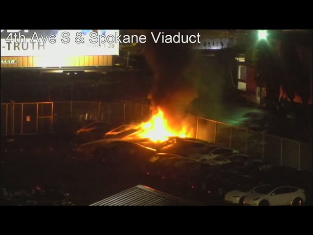 4 Tesla Cybertrucks go up in flames due to lithium-ion batteries ...